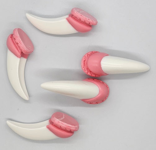 Realistic sergal claws – DreamVision Creations